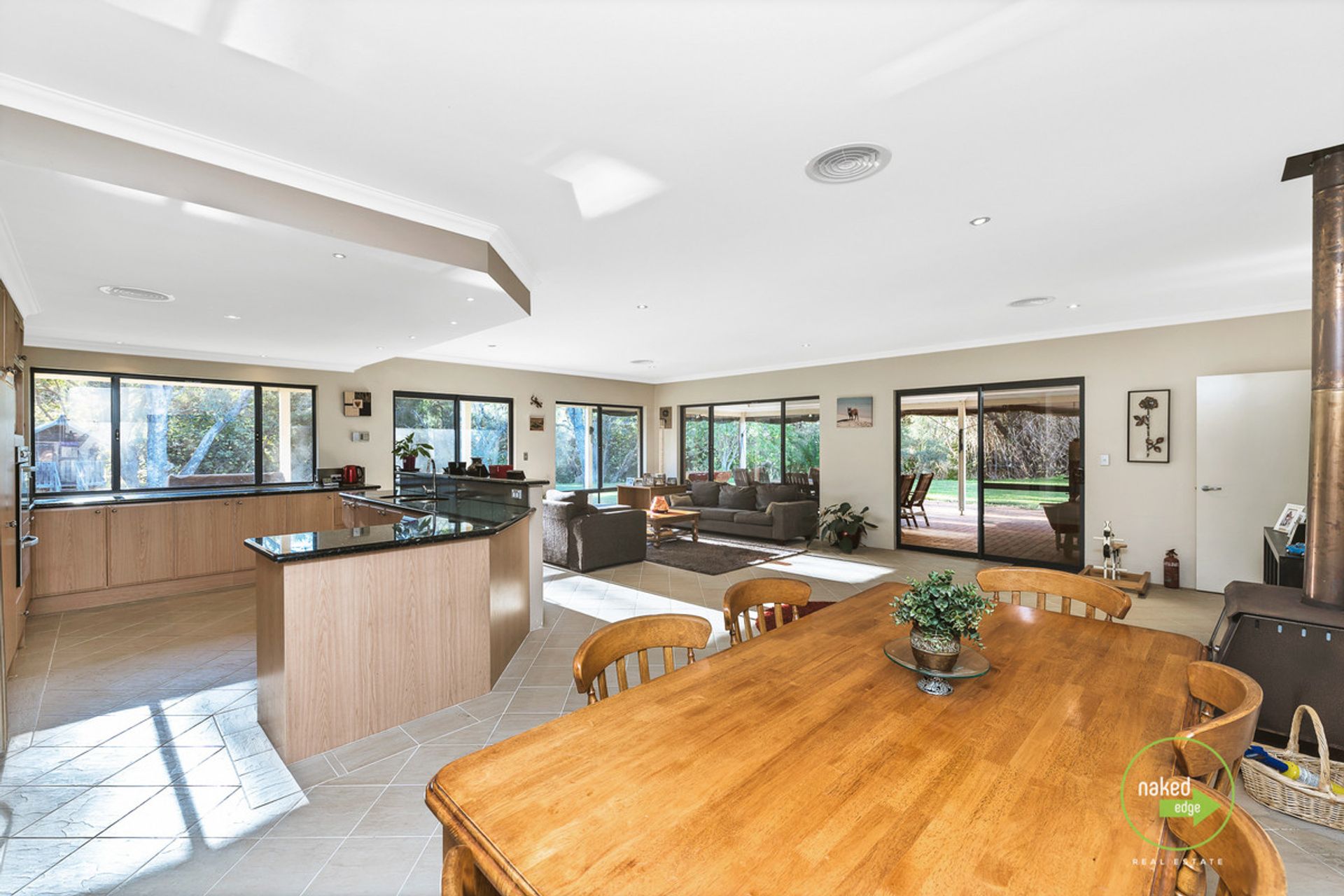 22 White Road Orange Grove WA 6109 - farmproperty.com.au